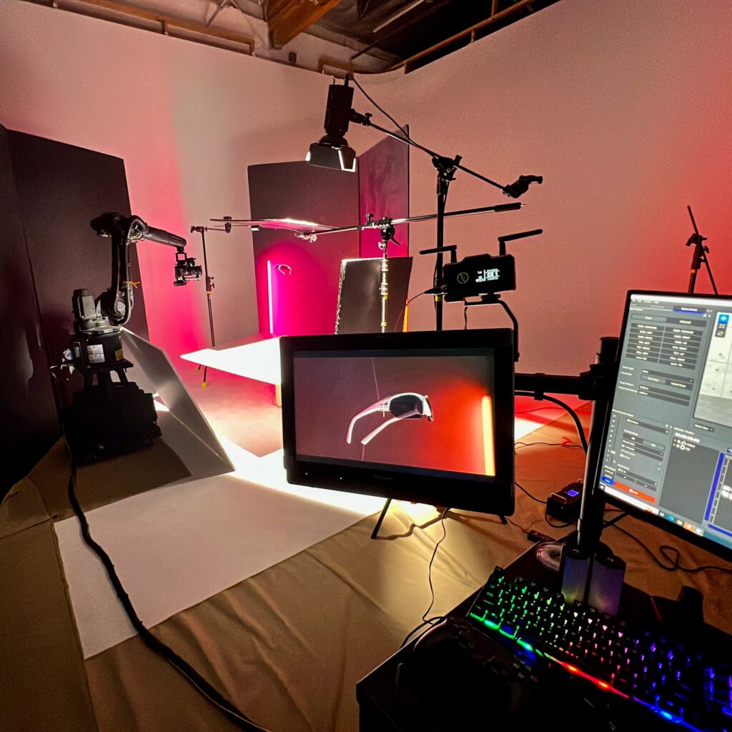 #STUDIO → LOOK AD ME STUDIO professional photography studio